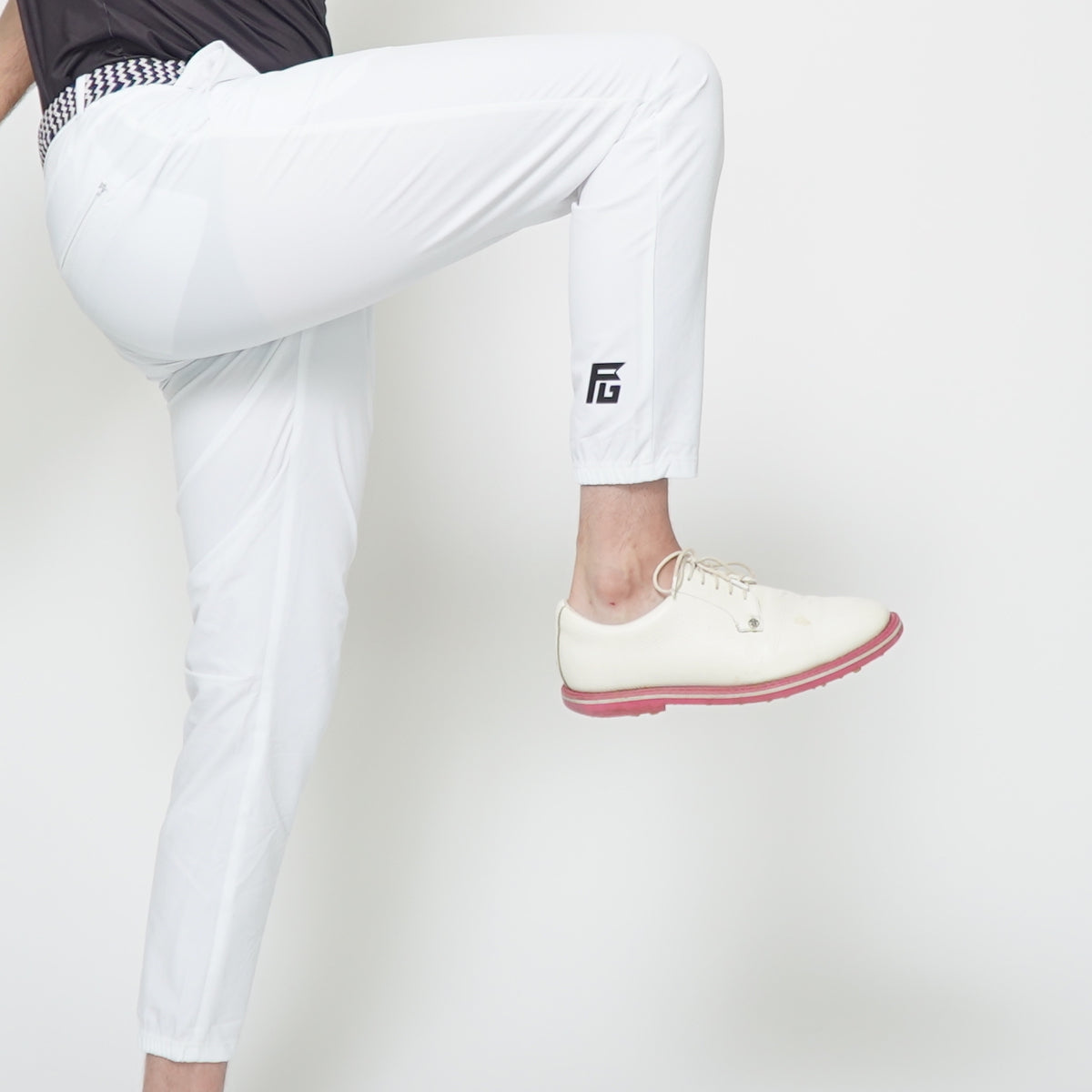 Ultra-Flyte Jogger Arctic White – Flyte Golf